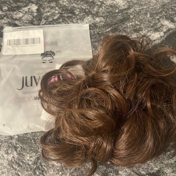 Juvabun | Hair | Juvabun Messy Boho Bun Medium Brown | Poshmark
